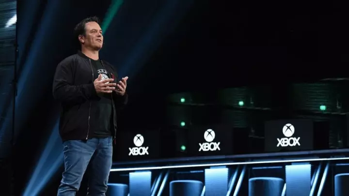 Xbox sil in gaming konsole frijmeitsje mei in flash drive grutte
