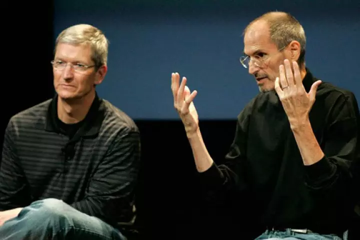 Steve-Jobs-Tim-Cook-1.jpg