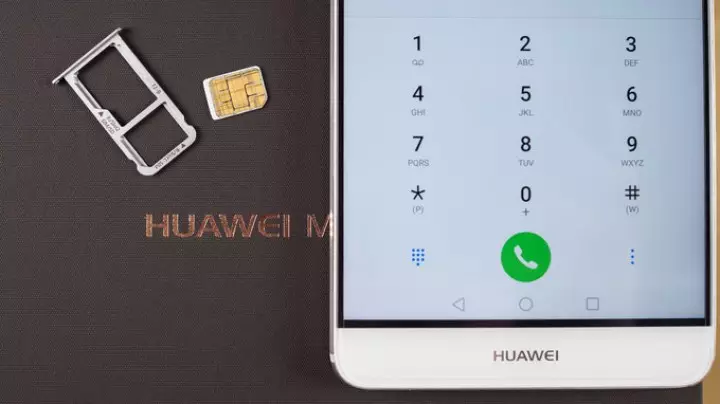 Huawei company-9-review-027-calls.jpg