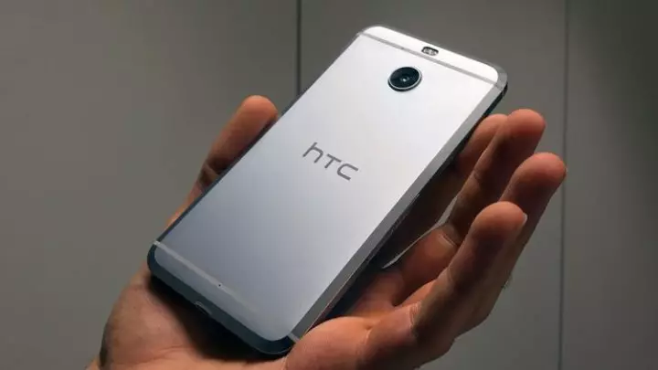 Htc-10-evo-шолу-кері-артта қалды