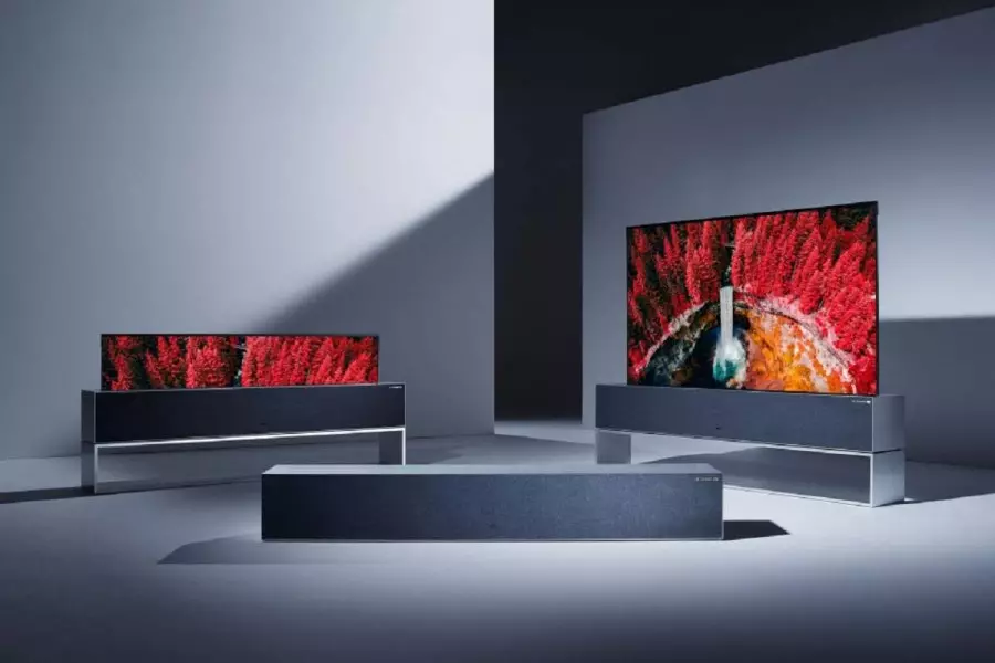 LG TV-ROLL a intrat în vânzare (spoiler: pentru prețul apartamentului)