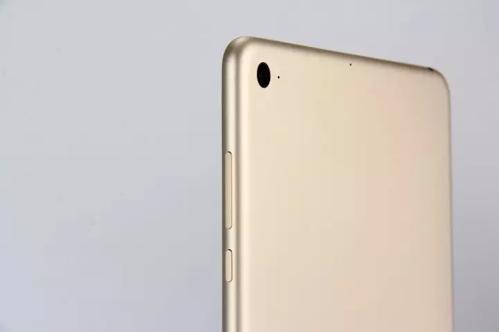 xiaomiPad2_back.jpg.