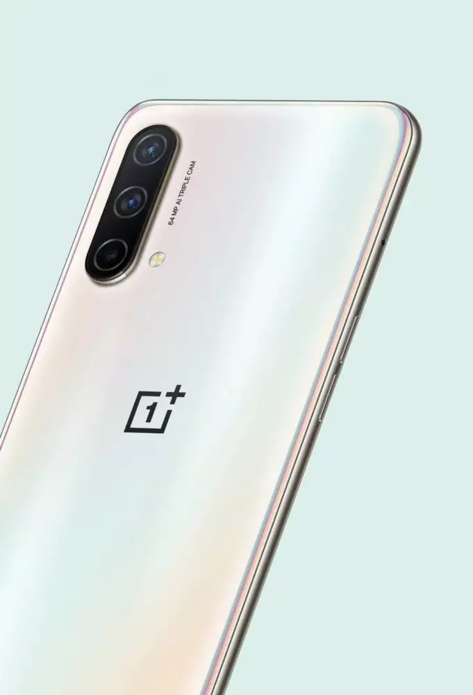 OnePlus Nord CE CE: SLIM வழக்கு, ஆடியோ துறை, நல்ல செயல்திறன் 1306_5