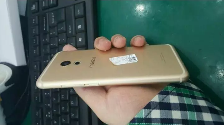 Meizu-Pro6-ඡායාරූප කාන්දුවීම්_5.jpg