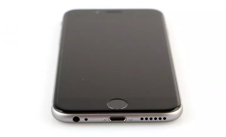 AppleiphOne6S_Bottom.jpg ။