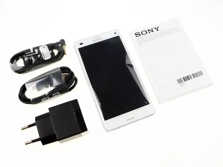 sonyxperiaz3compact-compl.jpg.