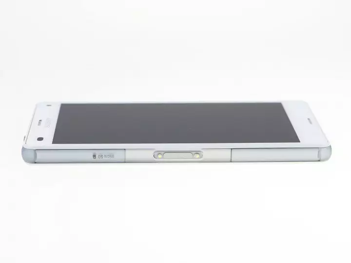 -Sonyxperiaz3compact links-side.jpg