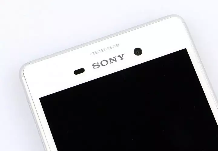 Sony-Xperia-M4-Aqua-Face2.jpg