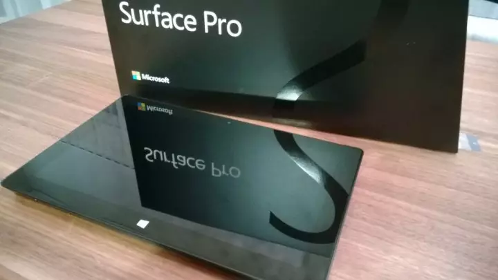 Surface-pro-2-box.jpg