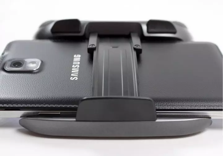 Samsung-gamepad-huller1.jpg