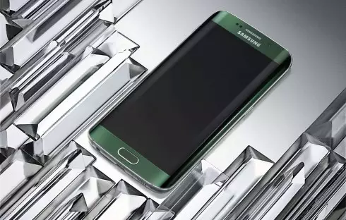 Samsung Galaxy S6 Edge: многостранен новодошлия