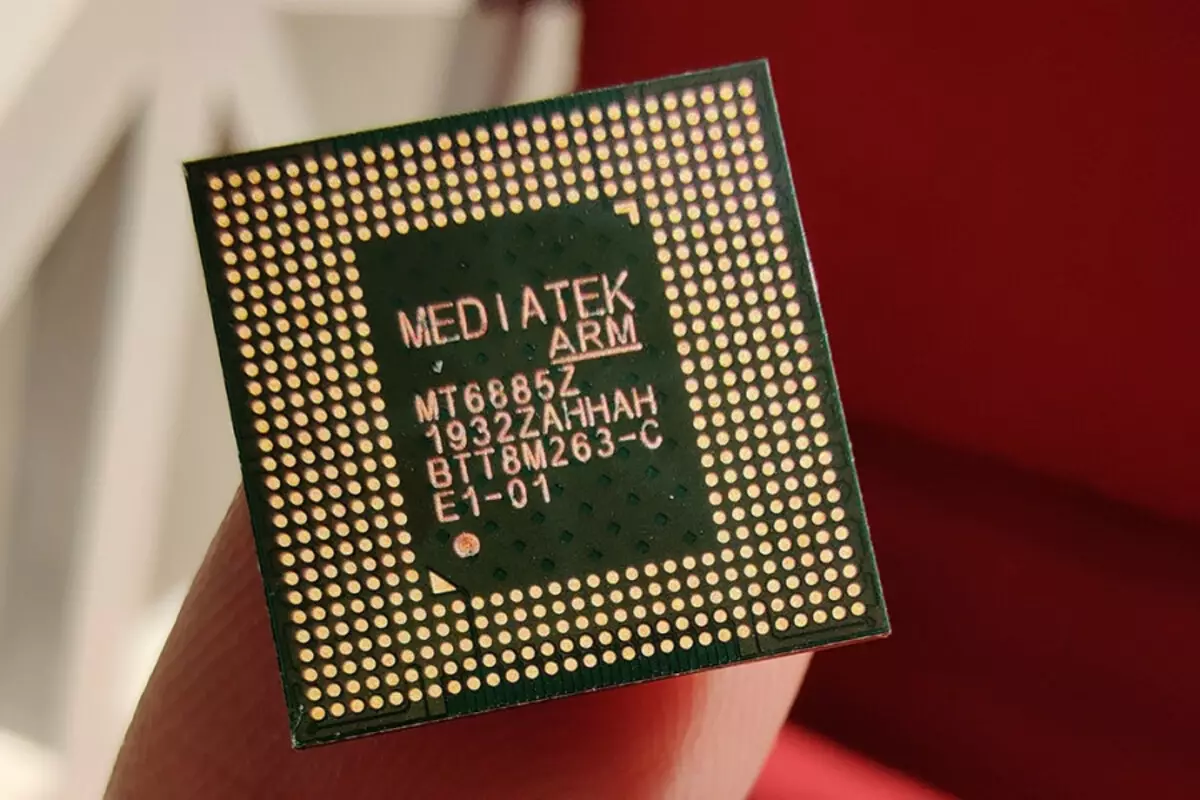 Mediatek capturado en engaño nas probas de procesador