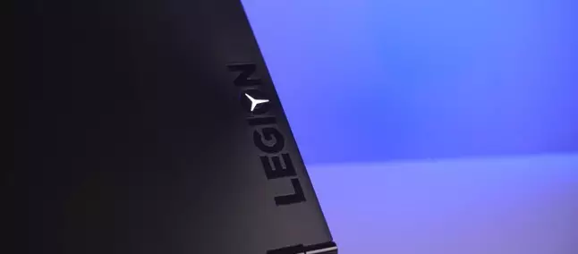 Lenovo yeni maraqlı oyun funksiyası ilə LEGION noutbuk relizlər