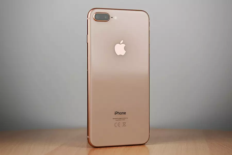 Apple frigiver iPhone 9 Plus - en stor version af iPhone 9