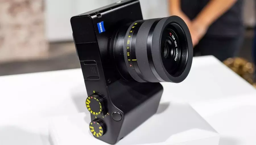 Zeiss ZX1 - Android дээр бүрэн rabbot камер
