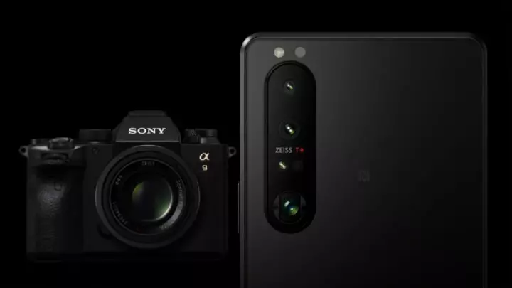 సోనీ-Xperia-1-III-CAMERA-MODULUL.JPG