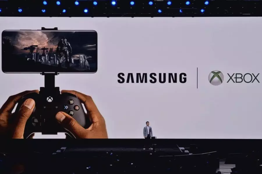 Samsung Galaxy Smartphones Xbox eramangarria bihurtuko da