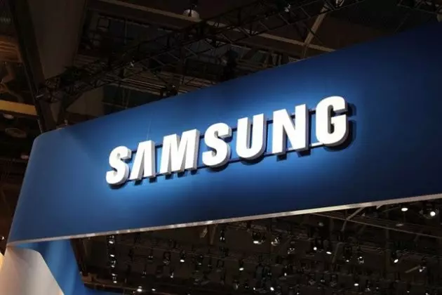 Ny sarin'ny schematic an'ny Samsung Galaxy Tab Folding dia niseho tamin'ny tambajotra