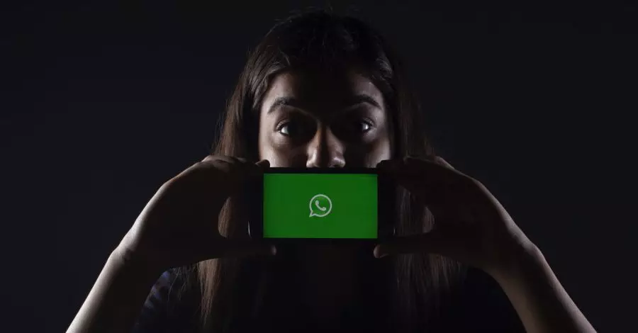 ערב השנה החדשה Whatsapp יהיה להפסיק לעבוד על אלפי טלפונים חכמים