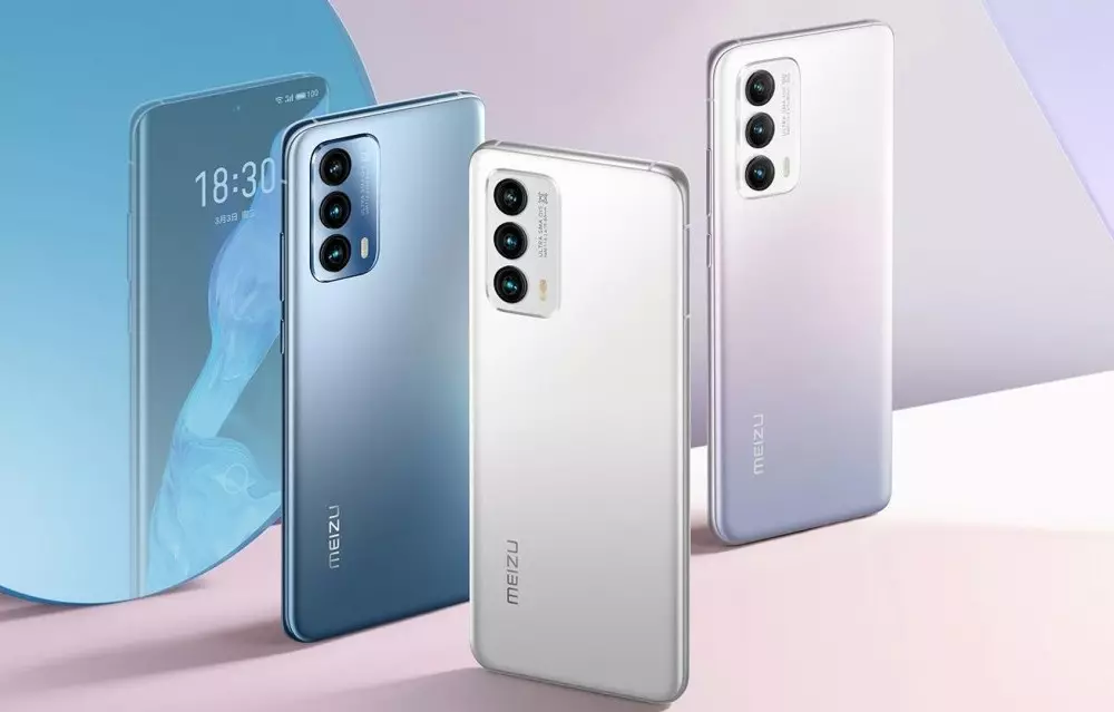 Meizu 18 və 18 Pro rəsmi olaraq: parlaq bir ekran və güclü bir prosessor