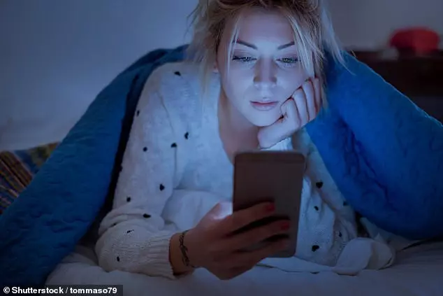 Ang mga siyentipiko: Night Mode sa mga Smartphone makadaot sa mga tiggamit