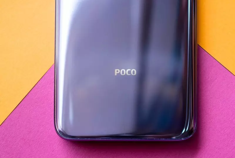 Pocophone släpper en smartphone som inte liknar Xiaomi-enheter