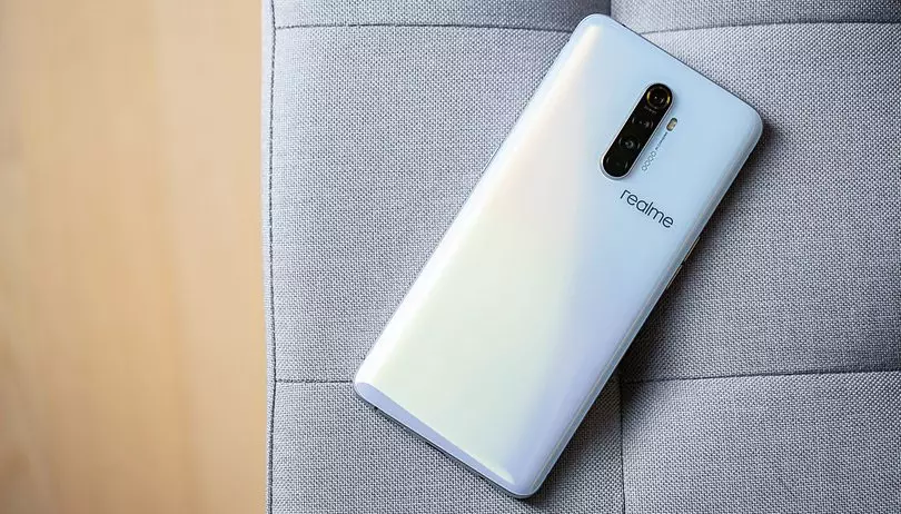 Realme X2 Pro - Calaamadda caleenta ee SNAPRAGOND 855+ | Qiimaha laga bilaabo $ 380