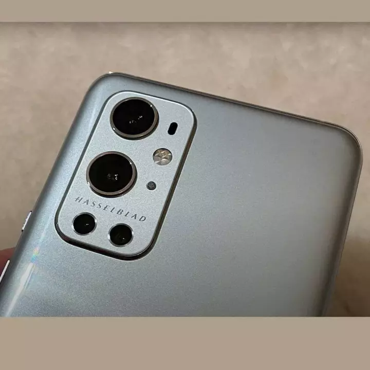 OnePlus 9 Pro va aparèixer per primera vegada en viu fotos 35589_1