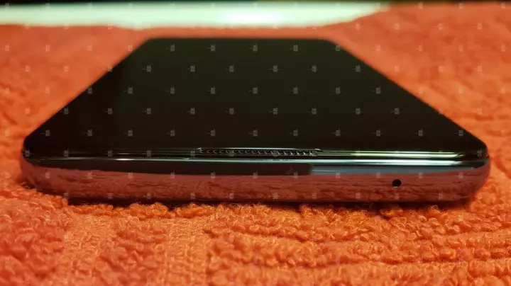Το OnePlus 9 εμφανίστηκε σε ζωντανές φωτογραφίες 35592_7