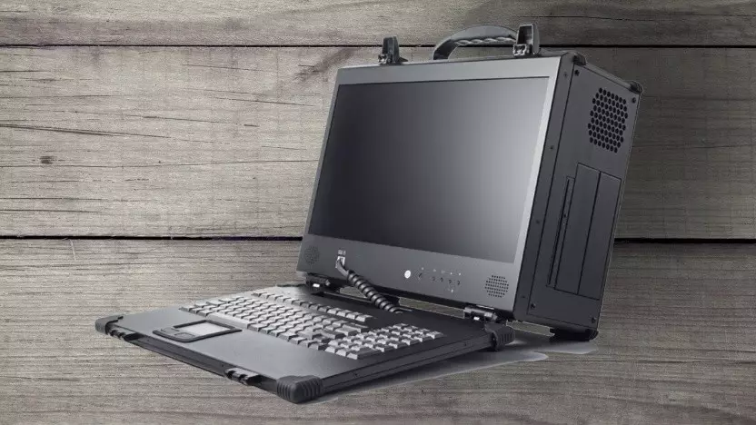 MediaWorkstation A-XP - Heavy Duty Portable PC som veier 13 kg