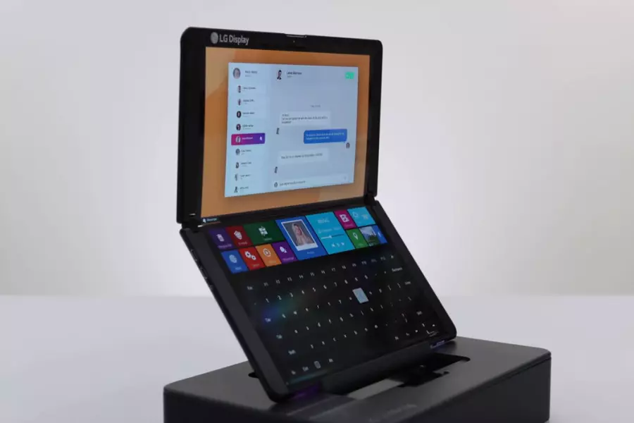 Lenovo nampilake tampilan OLED sing transparan lan lipatan