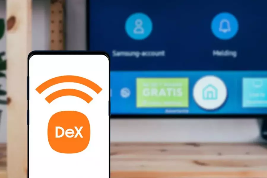 New Dex bakal ngaktifake Smartphone Samsung menyang Komputer Wireless