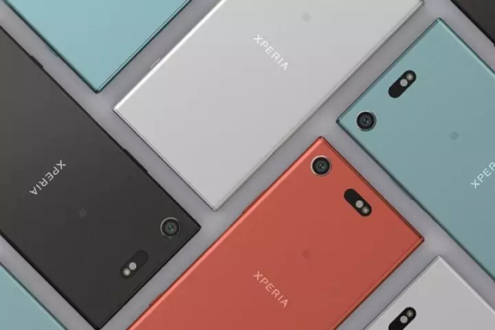 Xperia-xz1-compact.jpg